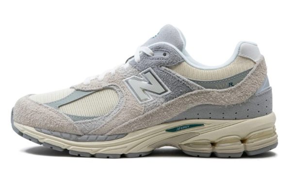 New Balance 2002R Linen - NEXTSNEAKERS